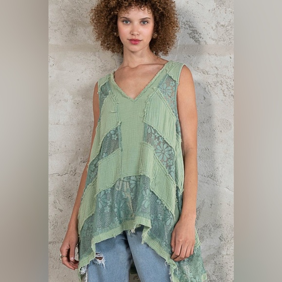POL | Tops | Pol Sleeveless Lace Inset Aline Tunic Top In Emerald Sage ...